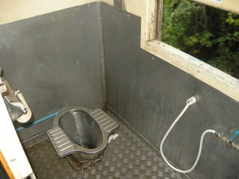 A Woman's Guide To Using Squat Toilets - Go Backpacking