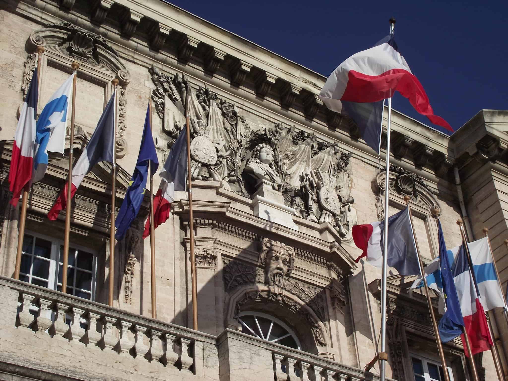 11 Things to Know Before Visiting Marseilles - Go Backpacking