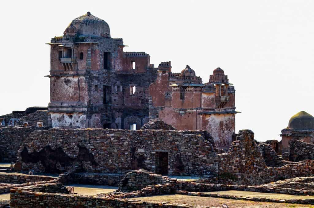 The 7 Most Haunted Places in Rajasthan - Go Backpacking