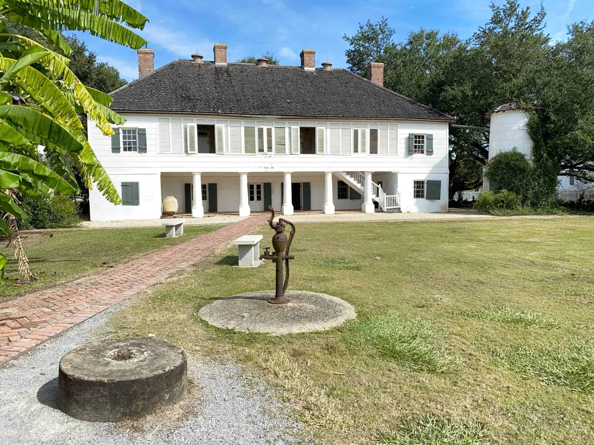Whitney Plantation: Tour of an American Slavery Museum