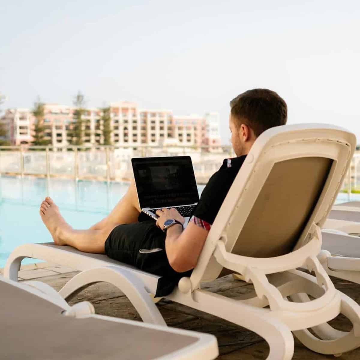 Tips for Your Next International Business Trip - Go Backpacking